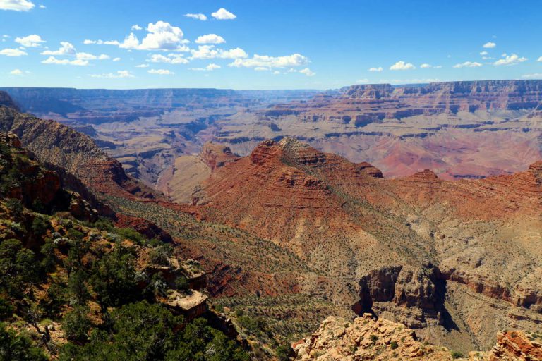 Desert View Drive at the Grand Canyon | Footsteps of a Dreamer